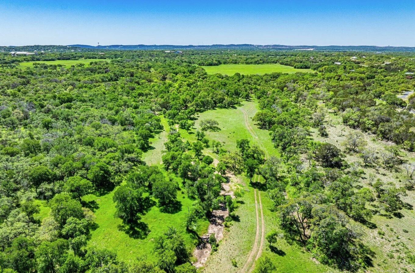 900 Bulverde Rd, Bulverde, TX 78163 - 43± Res Acres & 51± Com Acres ...