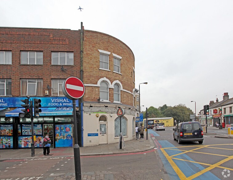 185 Battersea High St, London, SW11 3JS - Retail for Lease | LoopNet 185 Battersea High St, London, SW11 3JS - Retail for Lease | LoopNet