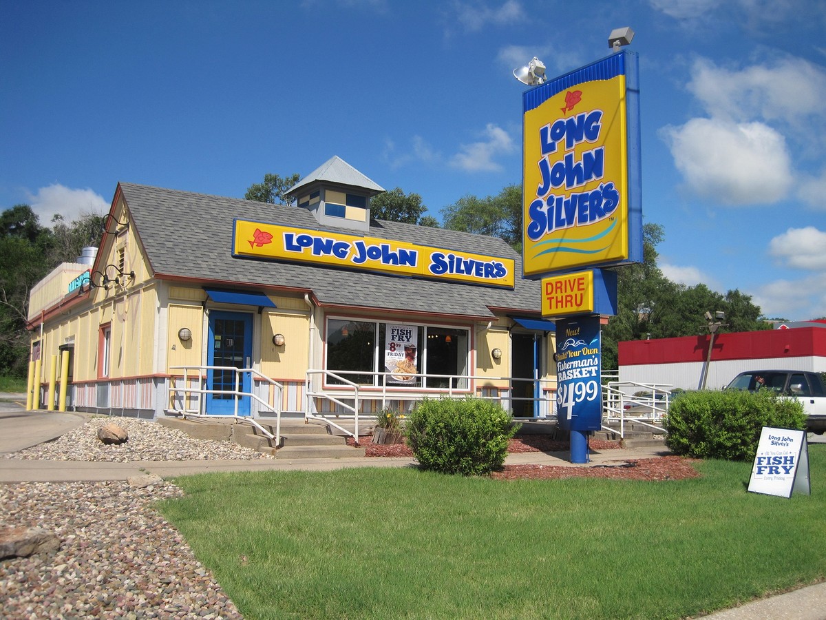 608 Galvin Rd S, Bellevue, NE 68005 | LoopNet