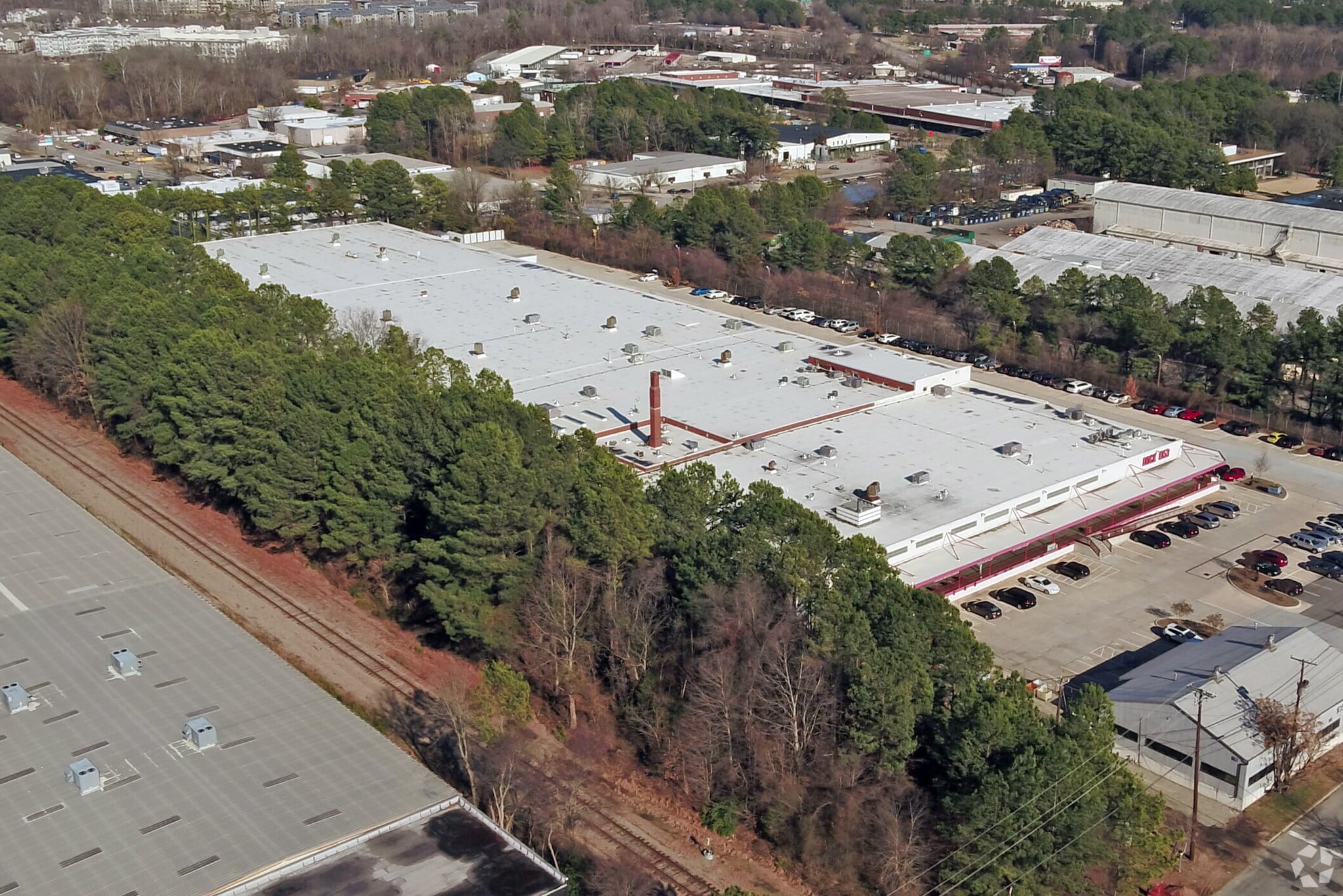 1053 Whitaker Mill Rd, Raleigh, NC 27604 - Dock 1053 | LoopNet