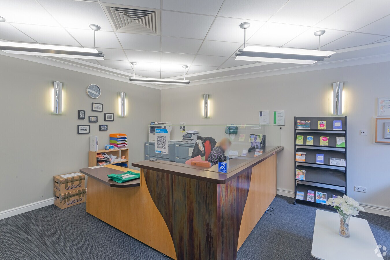 25-27 Castle Gate, Nottingham, NTT NG1 7AR - St Nicholas Court | LoopNet
