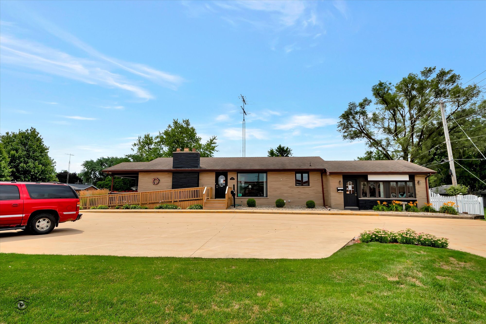 698 Armour Rd, Bourbonnais, IL 60914 | LoopNet