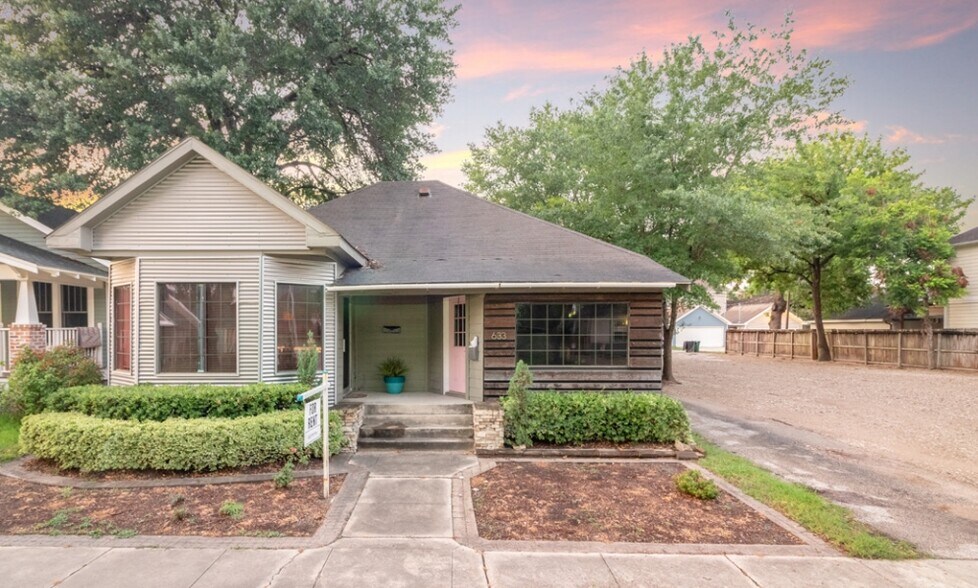 633 W 20th St, Houston, TX 77008 | LoopNet