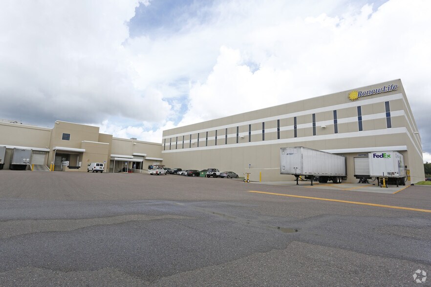 8285 Bryan Dairy Rd, Largo, FL, 33777 - Industrial Space For Lease ...