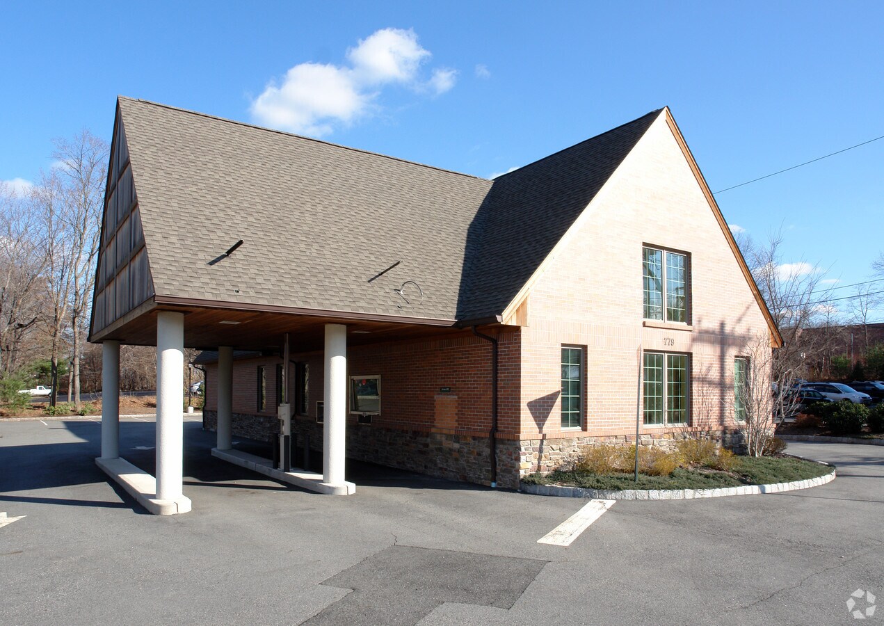 779 Franklin Ave, Franklin Lakes, NJ 07417 | LoopNet 779 Franklin Ave, Franklin Lakes, NJ 07417 | LoopNet