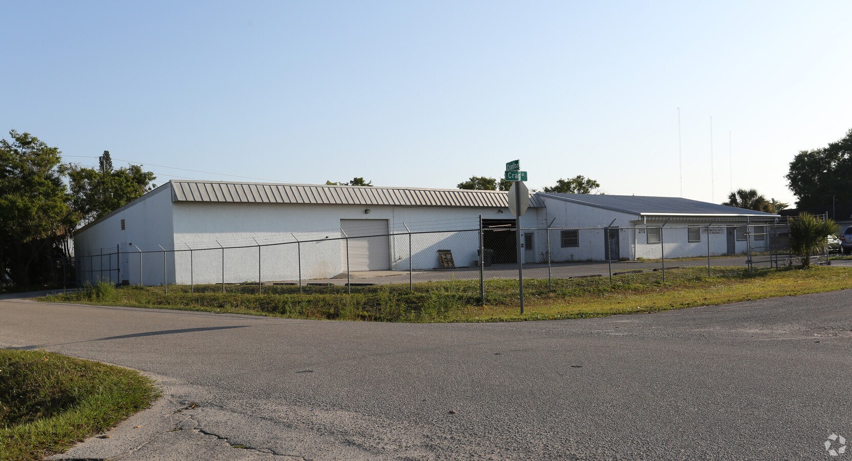 2715 Crag St, Fort Myers, FL 33901 | LoopNet