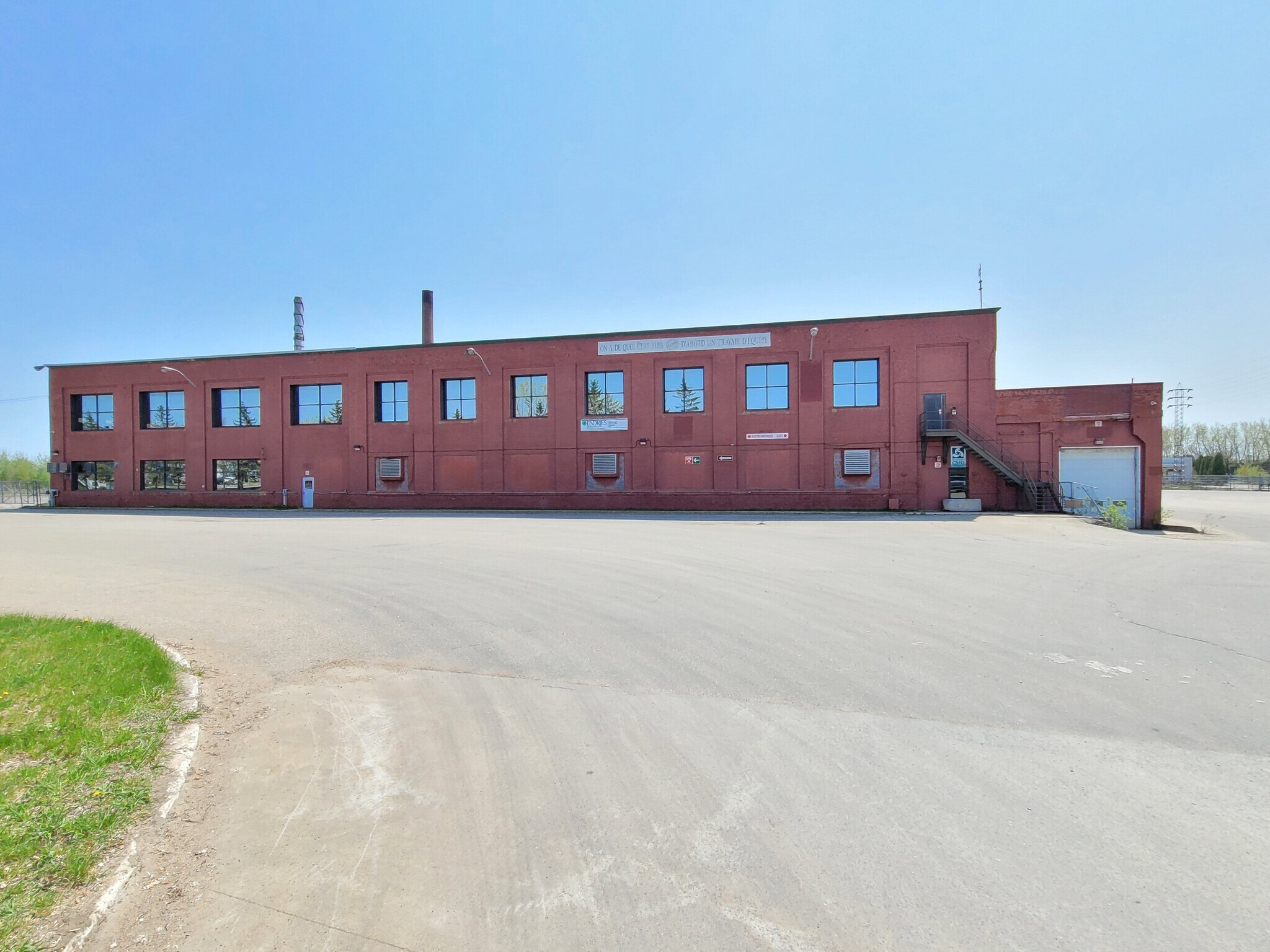 700 Rue Notre-Dame E, Trois-Rivières, QC G8T 4H9 - Industrial for Lease ...