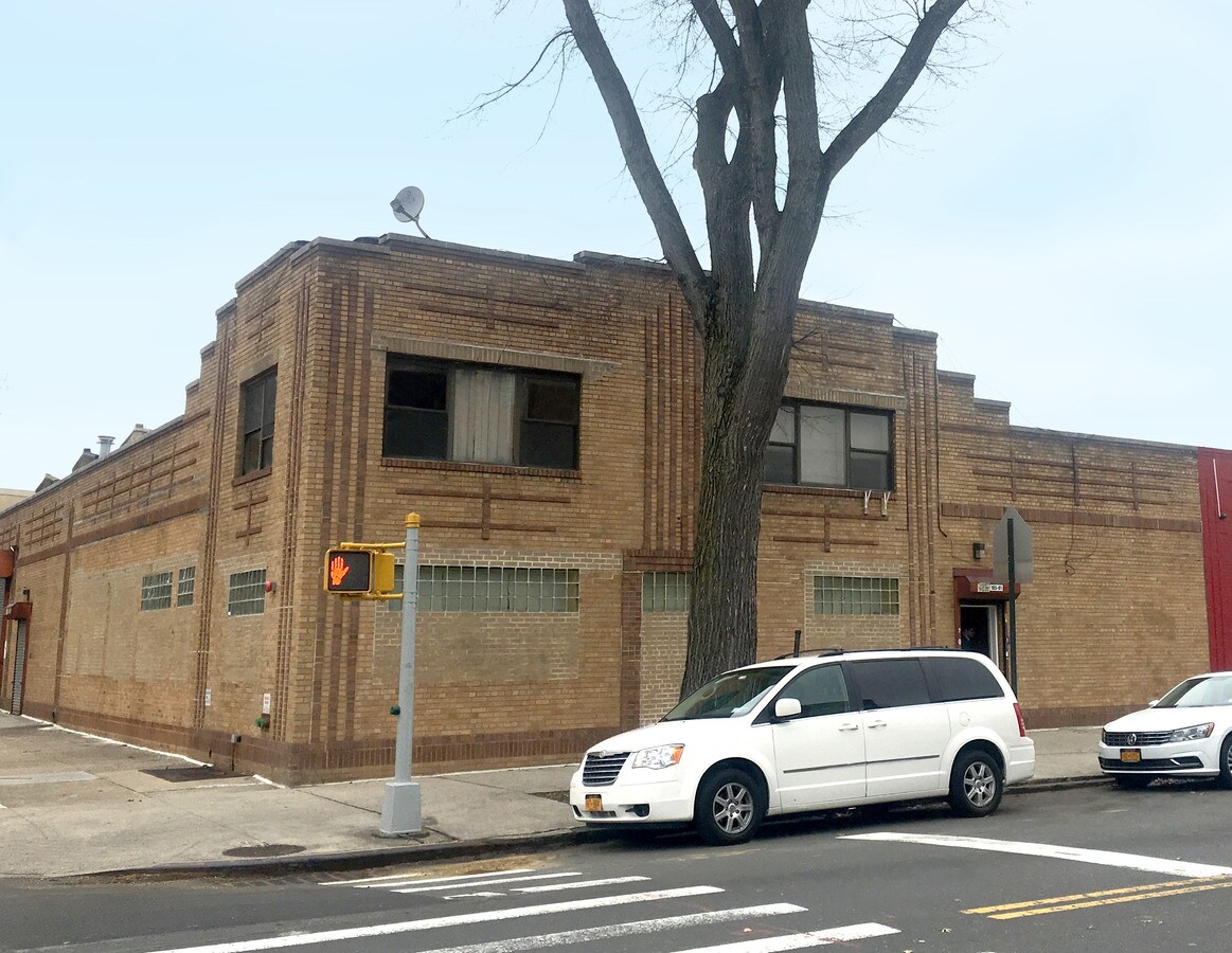 105-01 101st Ave, Ozone Park, NY 11416 | LoopNet