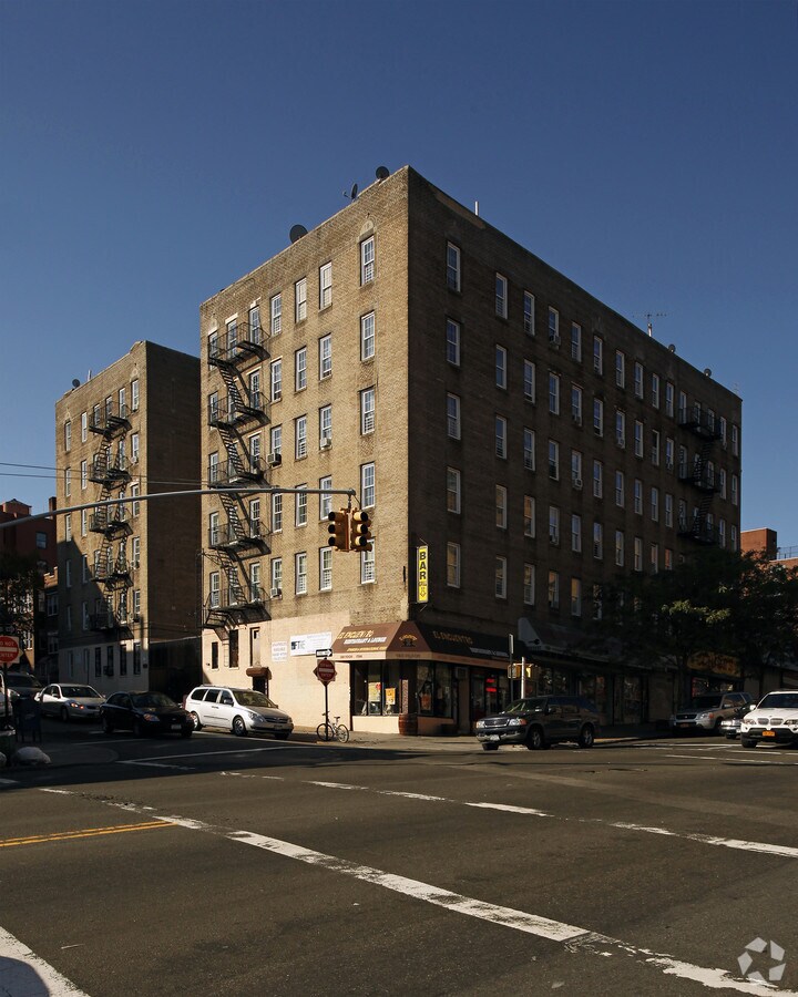 3371 Decatur Ave, Bronx, NY 10467 | LoopNet
