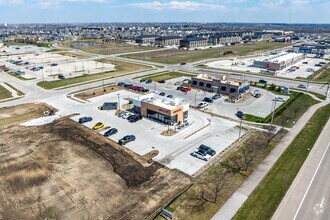 425 E. Hickman Rd, Waukee, IA 50263 - 15-Year Corporate Chipotle Drive-Thru | LoopNet
