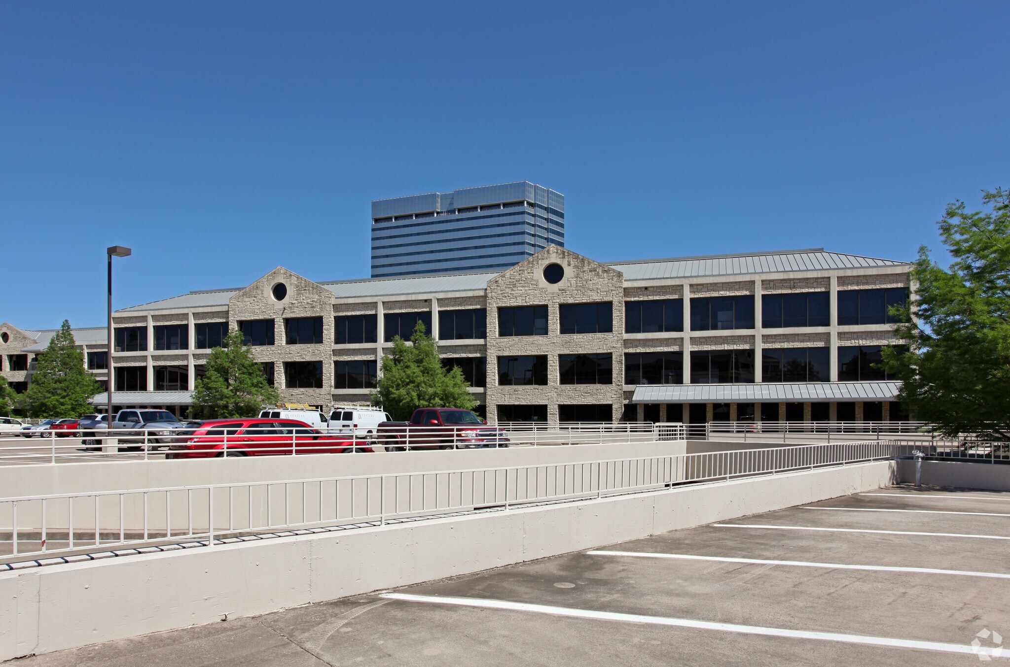 5000 Riverside, Irving, TX 75039 - Riverside Commons Building 6 | LoopNet