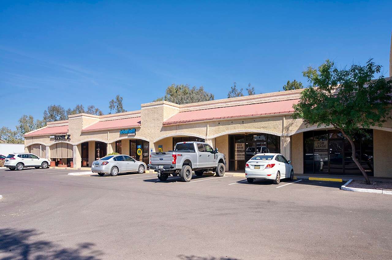 1111 N Gilbert Rd, Gilbert, AZ 85234 - Del Prado Plaza | LoopNet