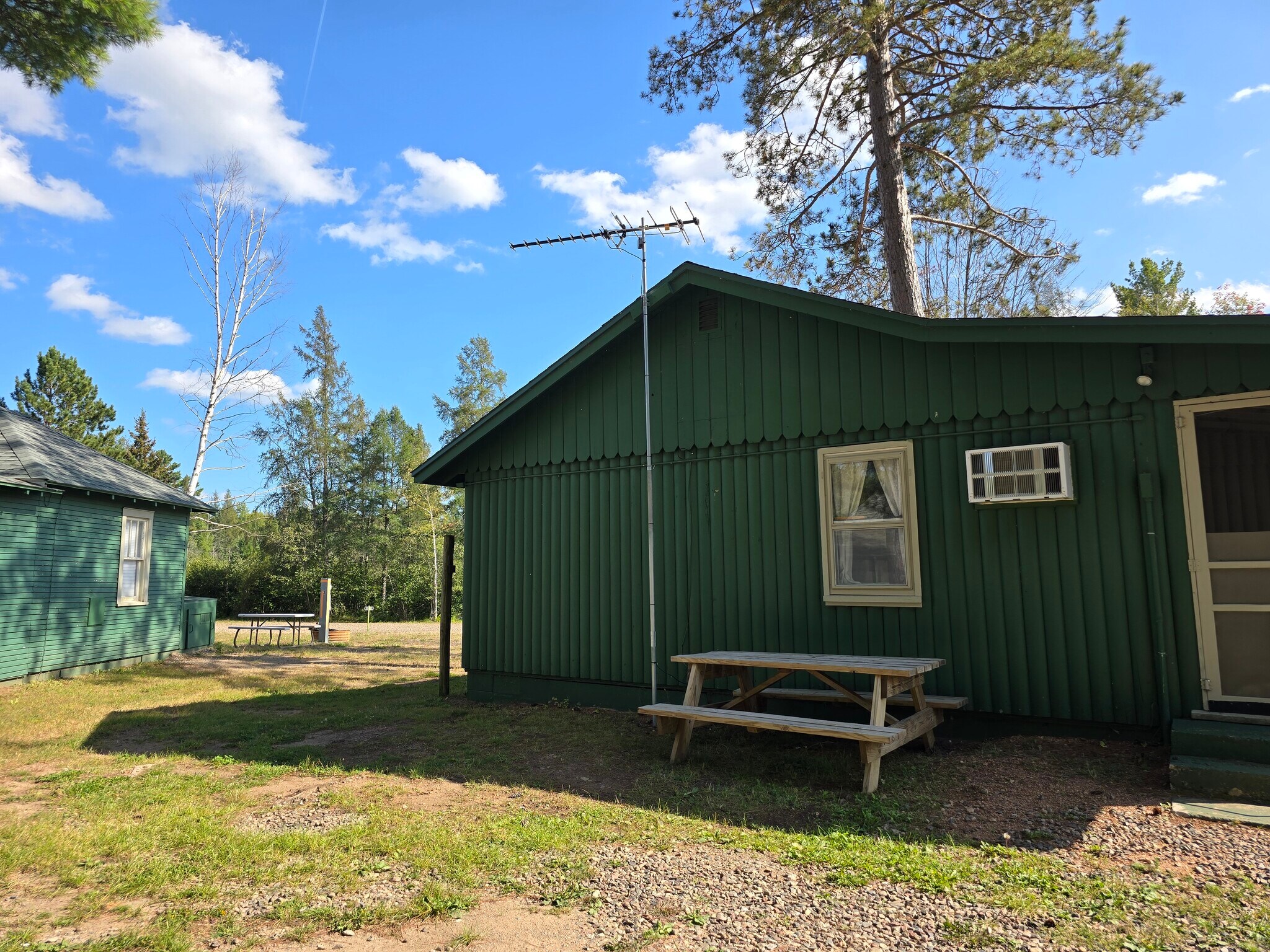 10689 Swamp Lake Rd, Tomahawk, WI 54487 - LaCanne's Resort on Swamp ...