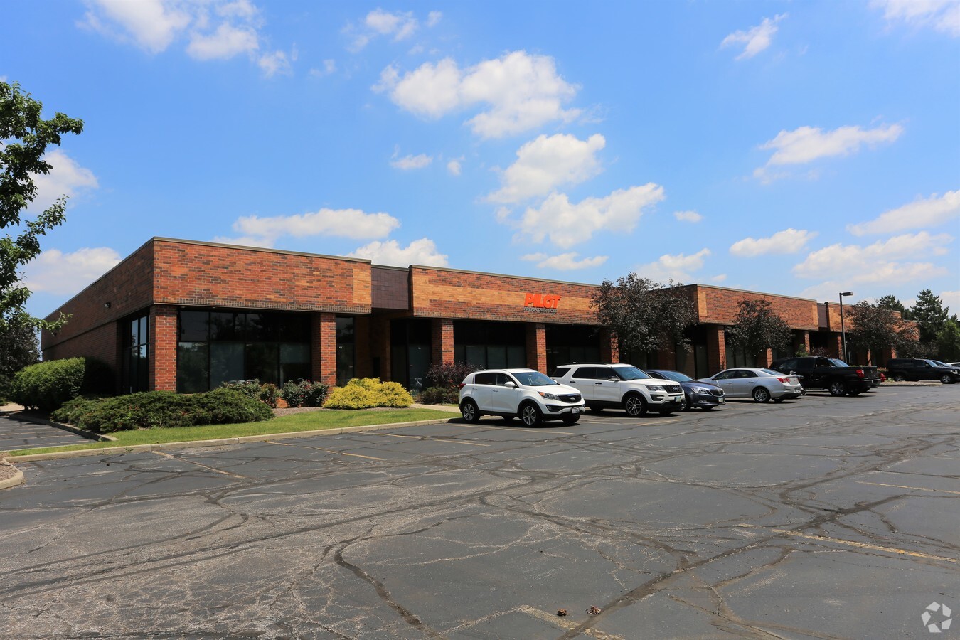 6960 Engle Rd, Middleburg Heights, OH 44130 | LoopNet