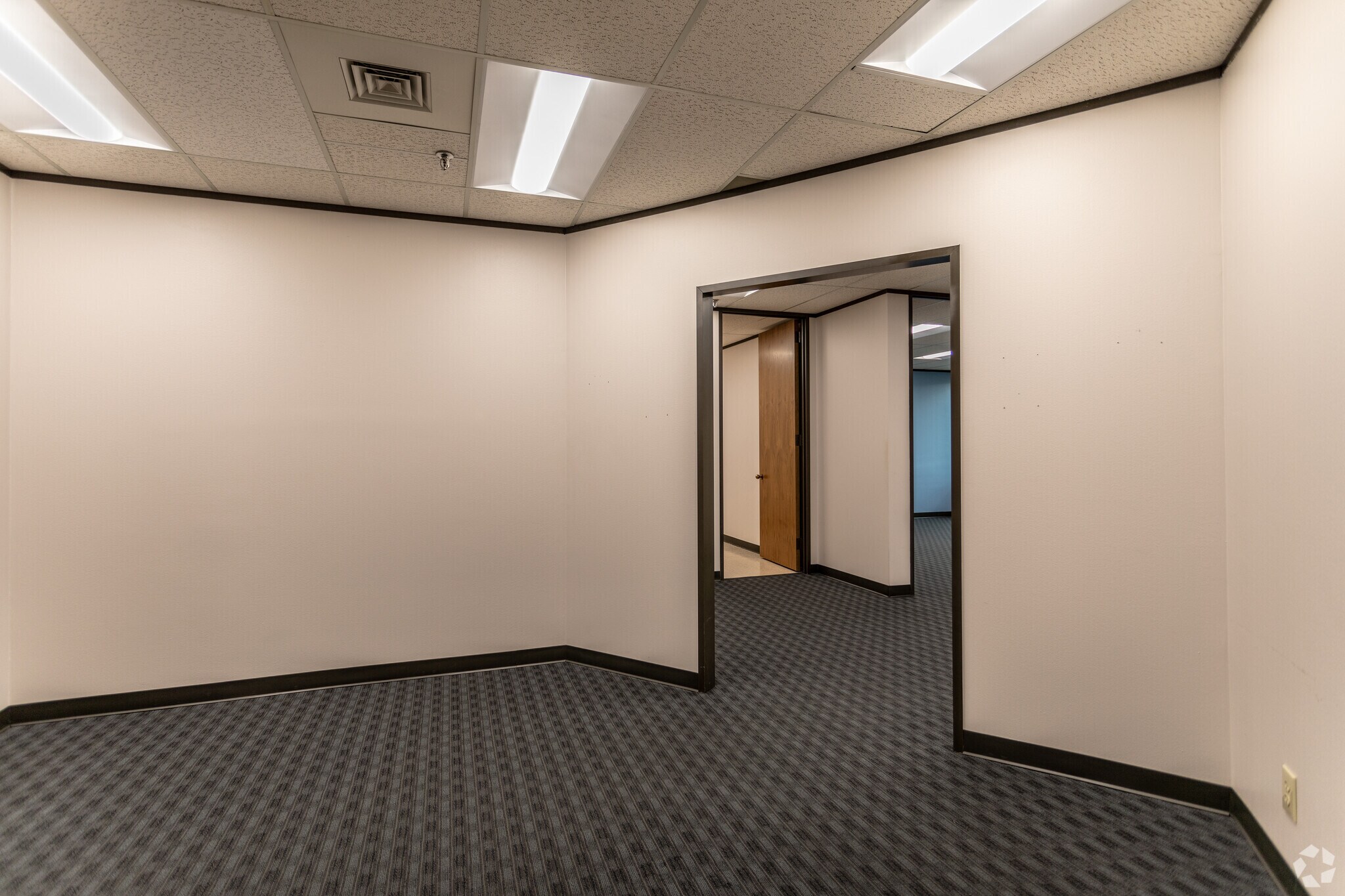 85 NE Loop 410, San Antonio, TX 78216 - Office for Lease | LoopNet.com