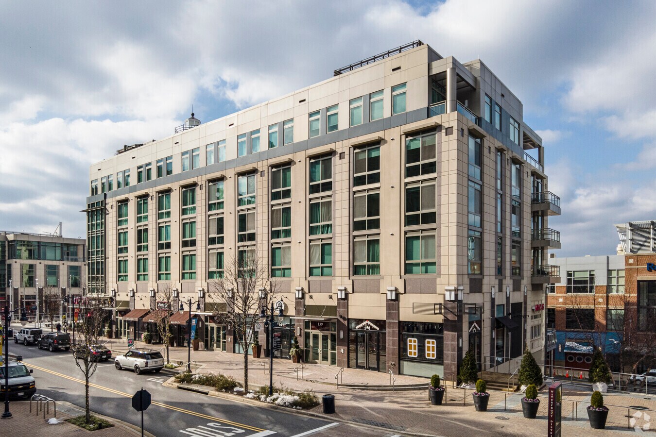 141-149 Waterfront St, Oxon Hill, MD 20745 | LoopNet