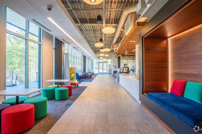 JLL - Atlanta Commercial Listings & Brokers | LoopNet