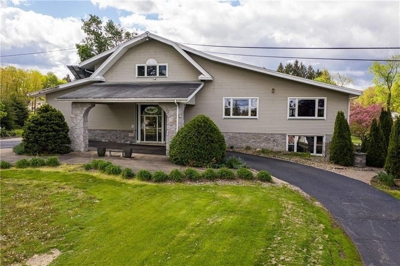 365 Mercer Rd, Greenville, PA 16125 | LoopNet