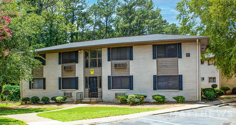 4015 Covington Hwy, Decatur, GA 30032 - Forty15 Apartments | LoopNet