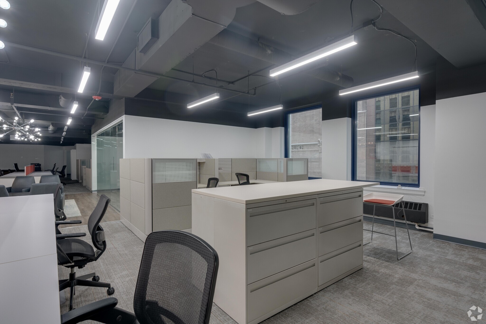 105 W Madison St, Chicago, IL 60602 - 105 Madison | LoopNet