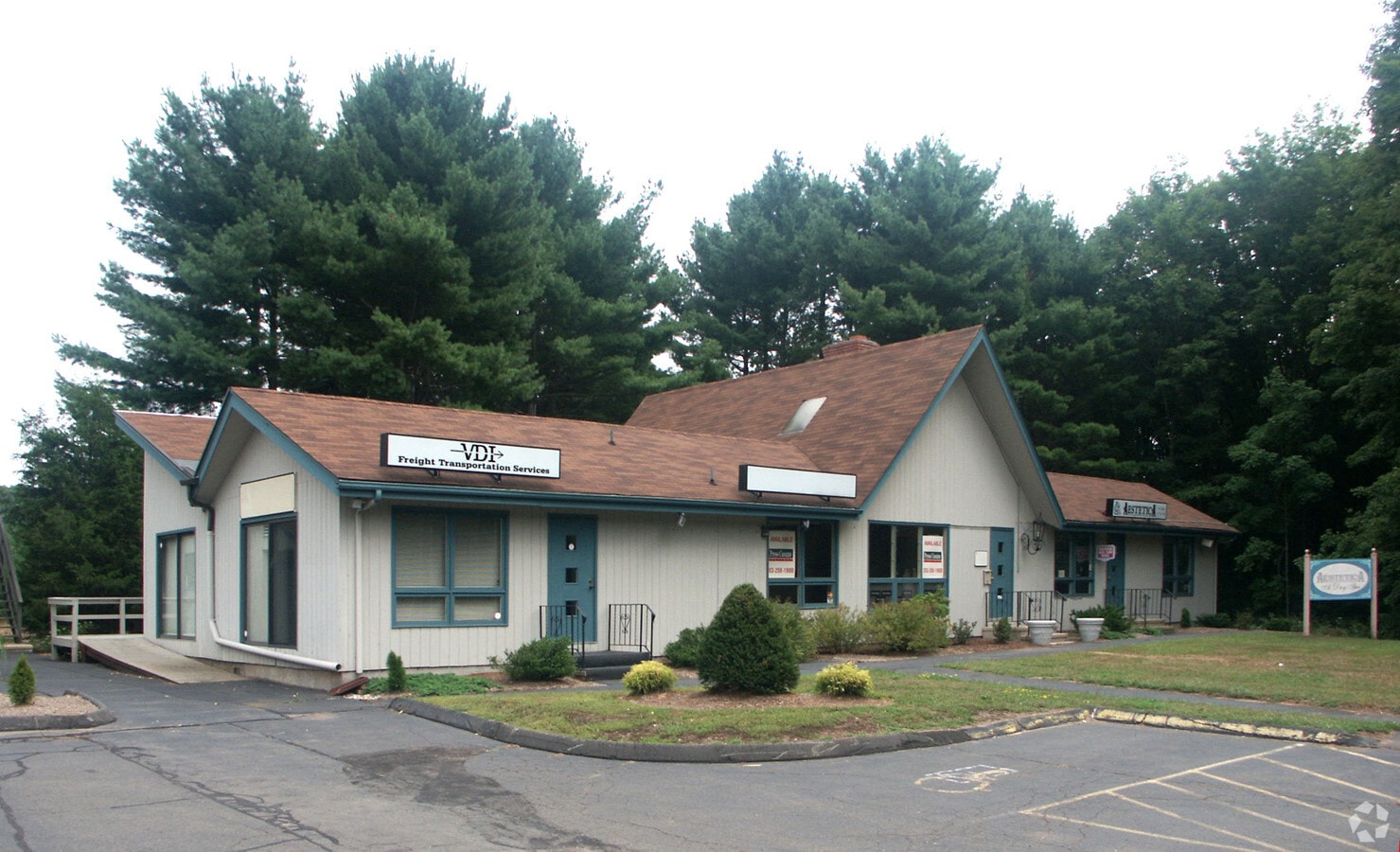 4133-4139 Whitney Ave, Hamden, CT 06518 | LoopNet