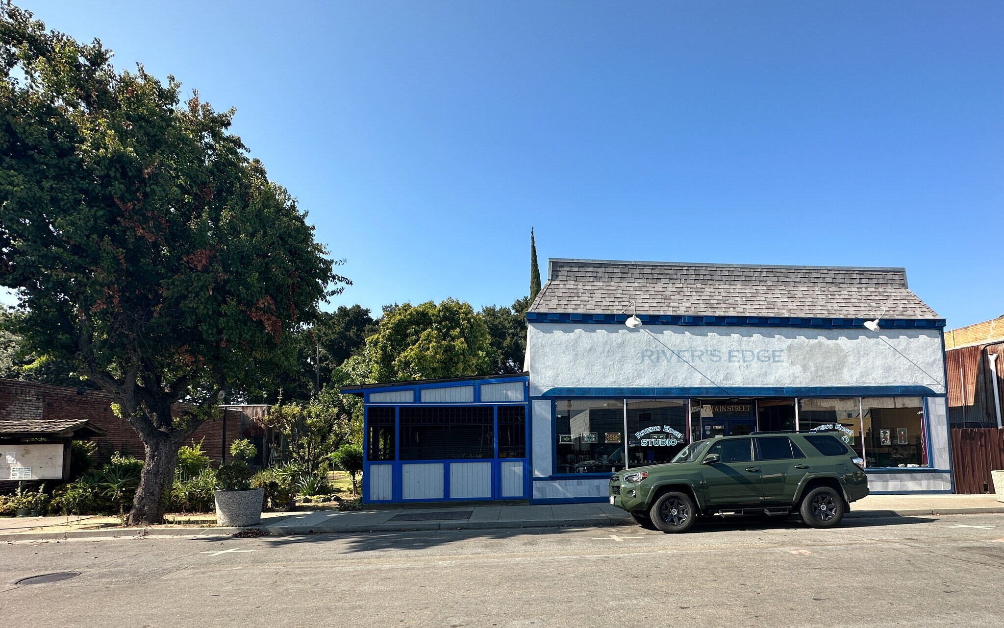7-9 Main St, Isleton, CA 95641 - Retail for Sale | LoopNet