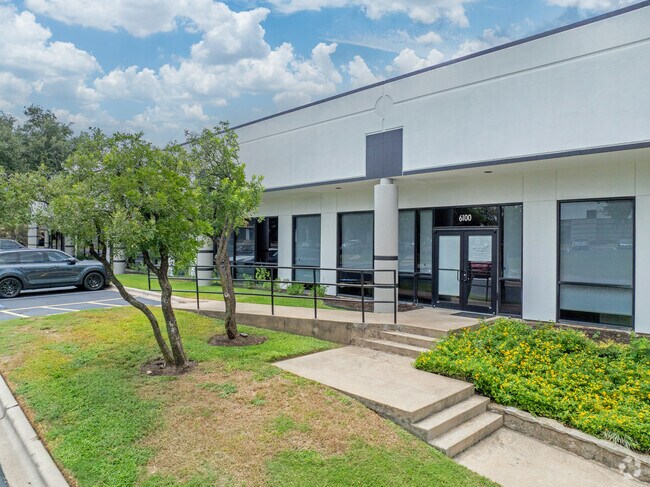 Stream Realty Partners, LP - Dallas Commercial Listings & Brokers | LoopNet