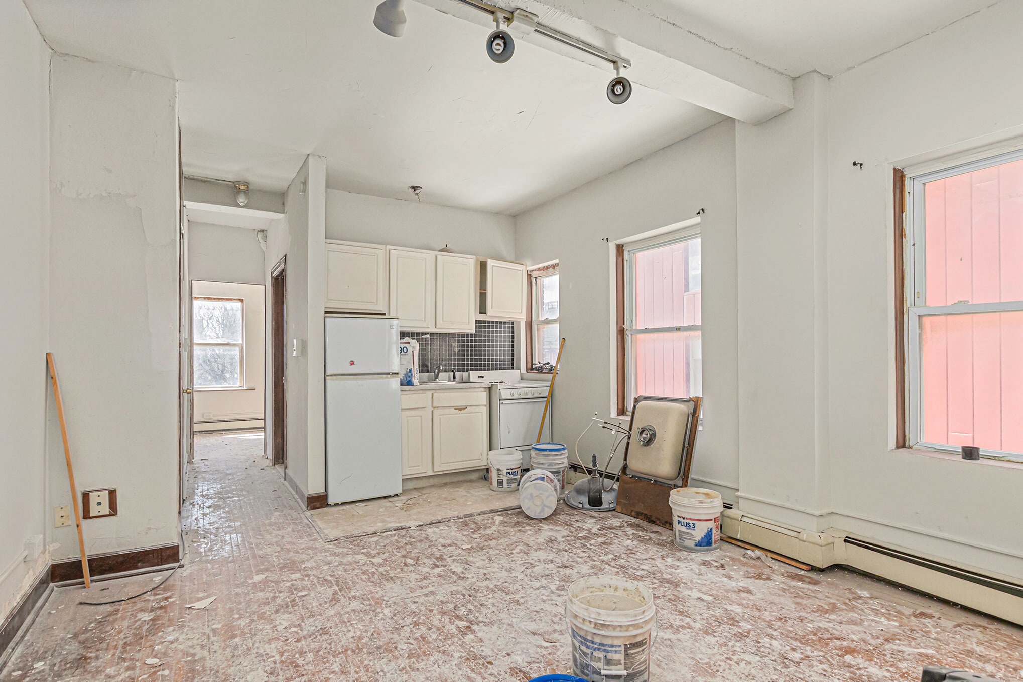 2627 John R St, Detroit, MI 48201 - John R Apartments | LoopNet