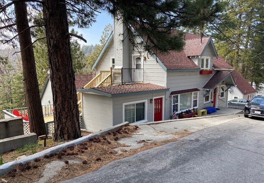 2726 View Dr, Running Springs, CA 92382 | LoopNet 2726 View Dr, Running Springs, CA 92382 | LoopNet