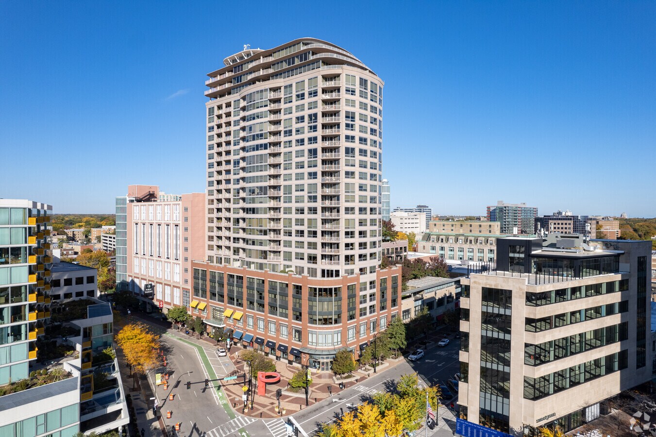 1620 Sherman Ave, Evanston, IL 60201 - The Residences of Sherman Plaza ...