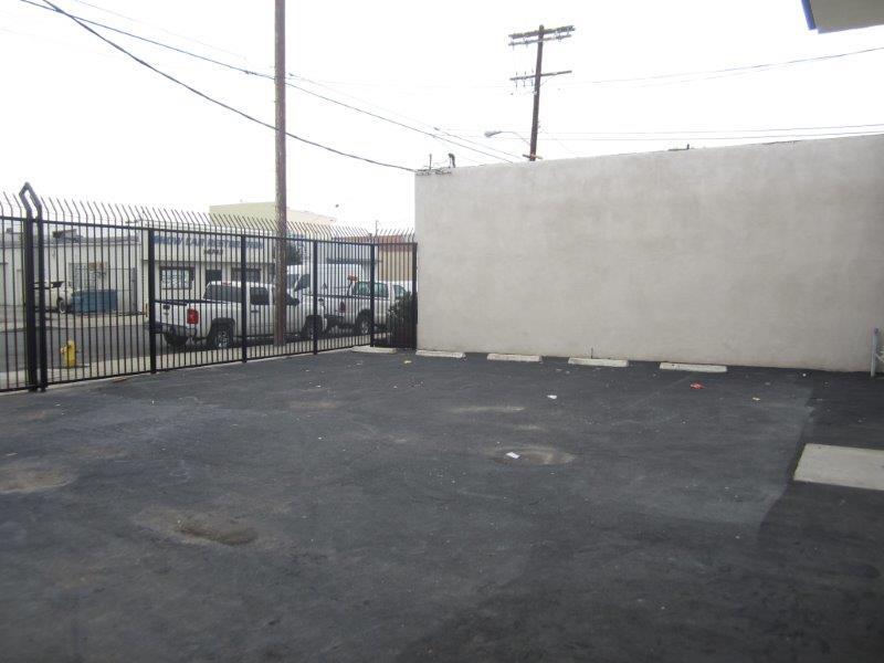 14748 Keswick St, Van Nuys, CA 91405 - Industrial for Sale | LoopNet