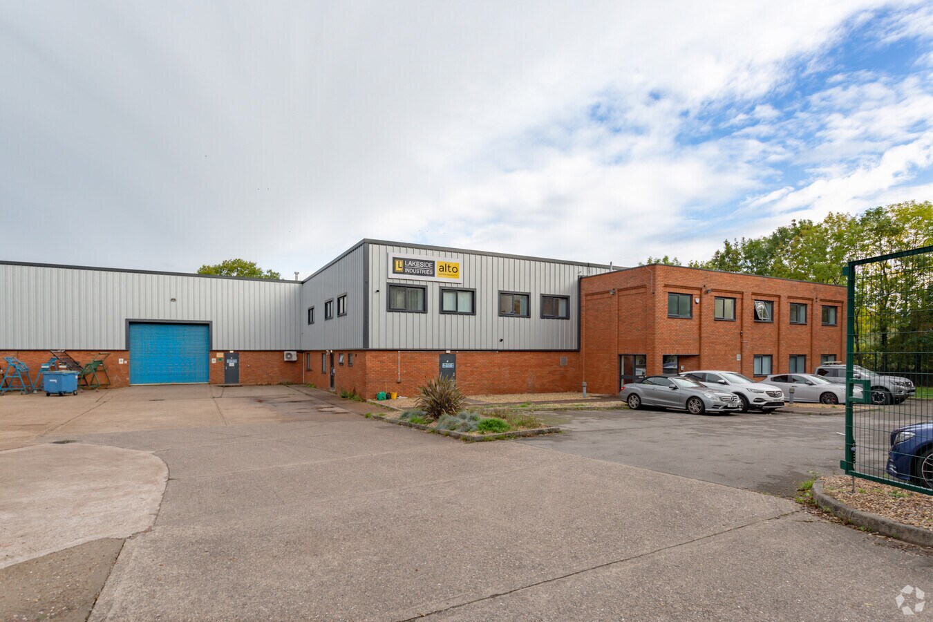 Unit 19 Howard Rd, Redditch, B98 7SE | LoopNet