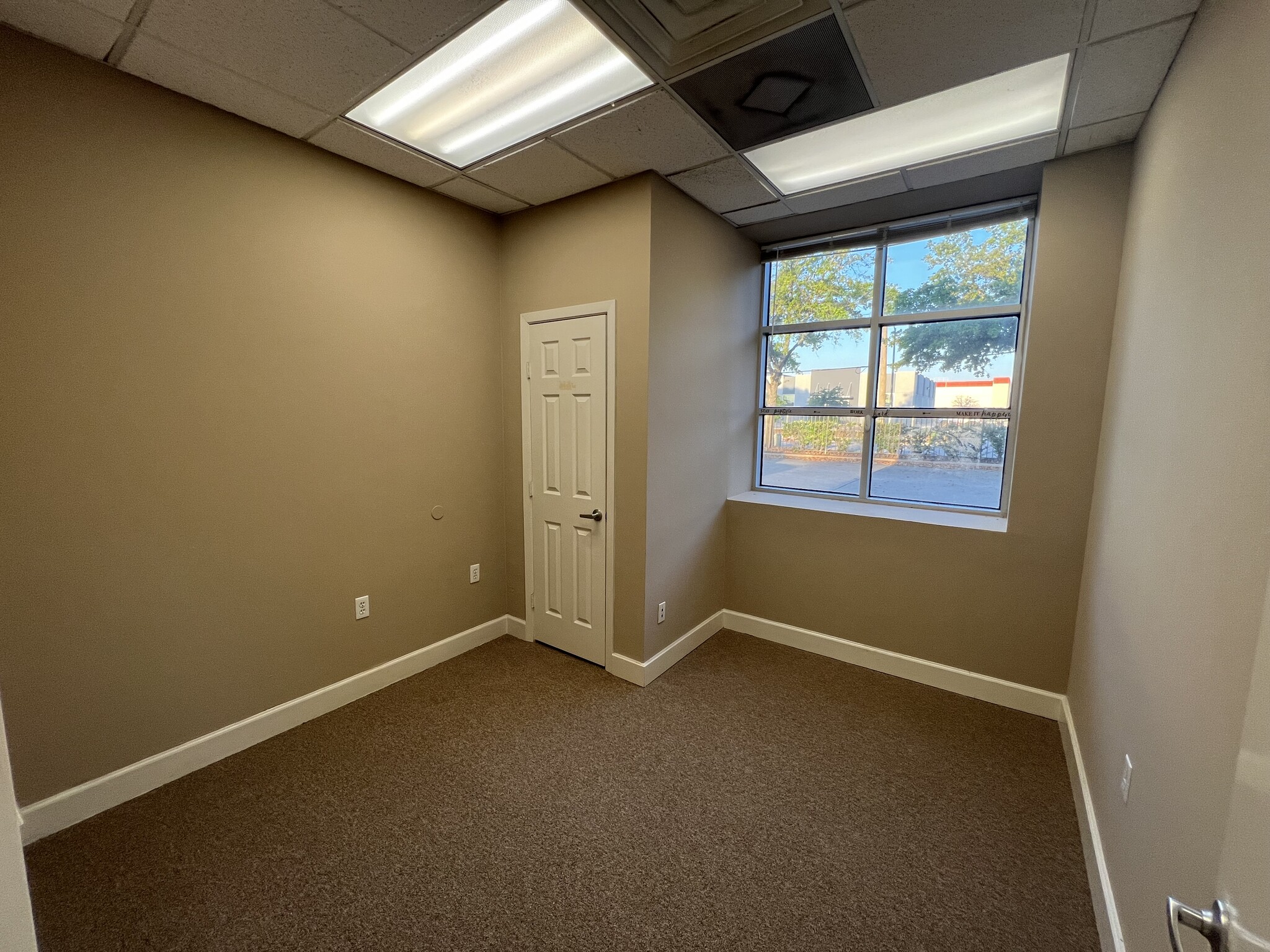 5440 Guhn Rd, Houston, TX 77040 - Industrial for Lease | LoopNet