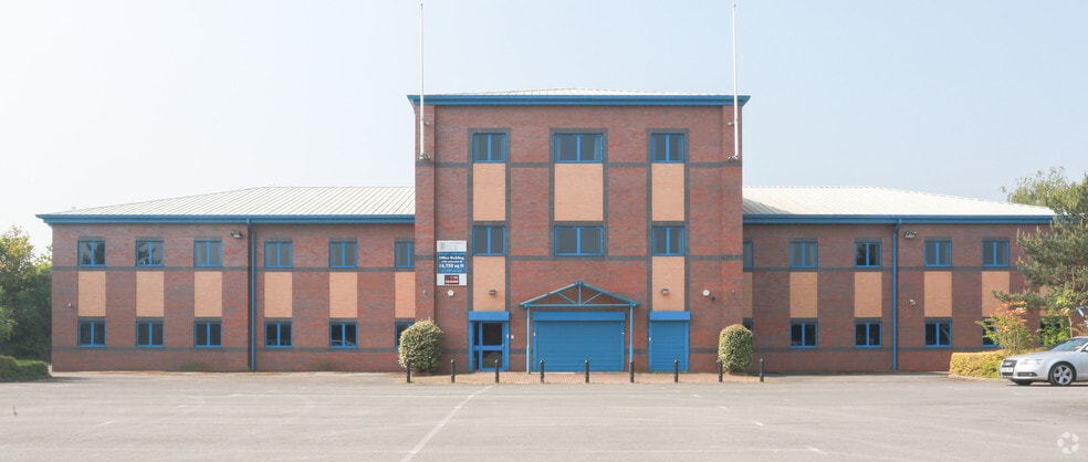 Skelton Grange Rd, Leeds, LS10 1RZ - BP House | LoopNet