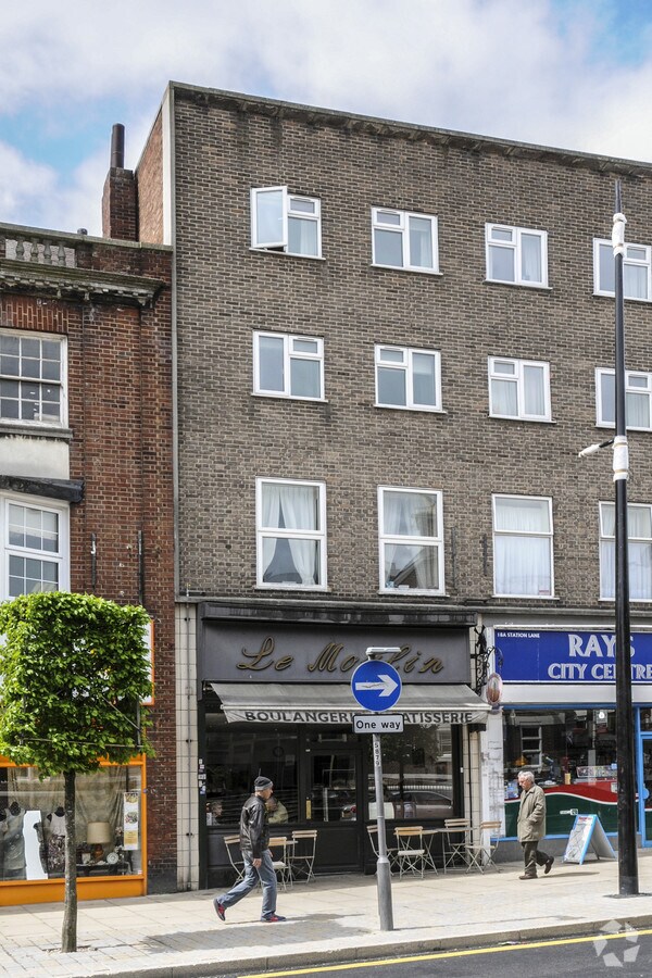 18A Station Ln, Hornchurch, RM12 6NJ | LoopNet