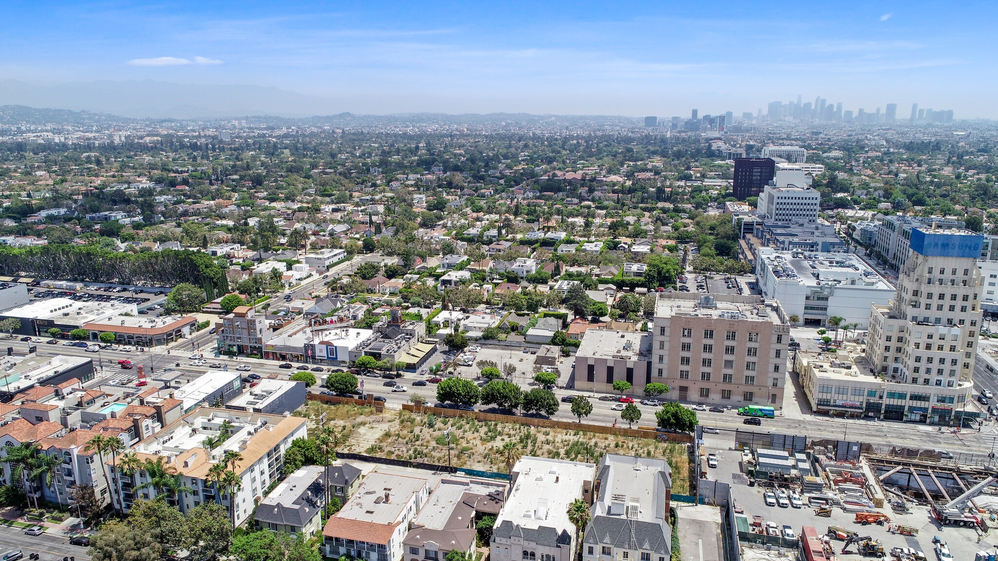 639 S La Brea Ave, Los Angeles, CA 90036 - for Lease | LoopNet