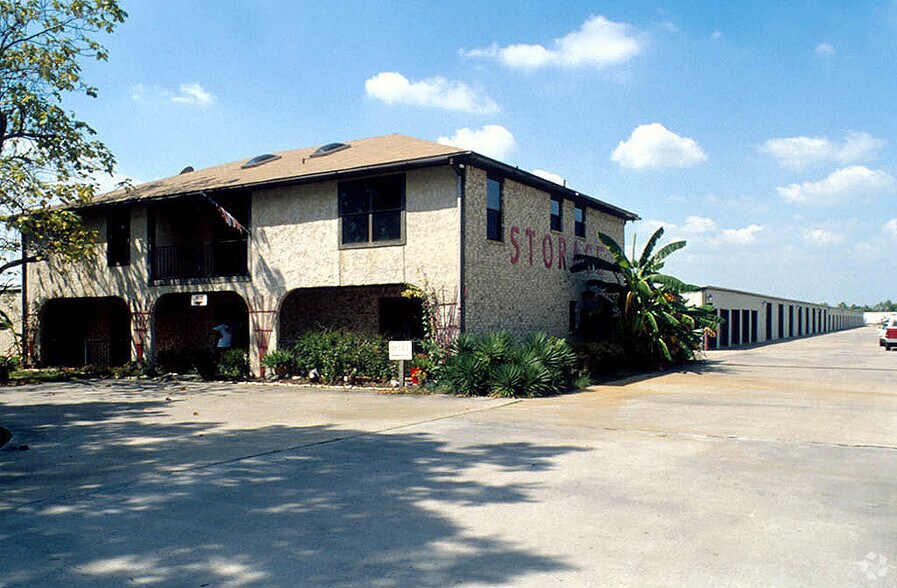 8135 Jackrabbit Rd, Houston, TX 77095 | LoopNet