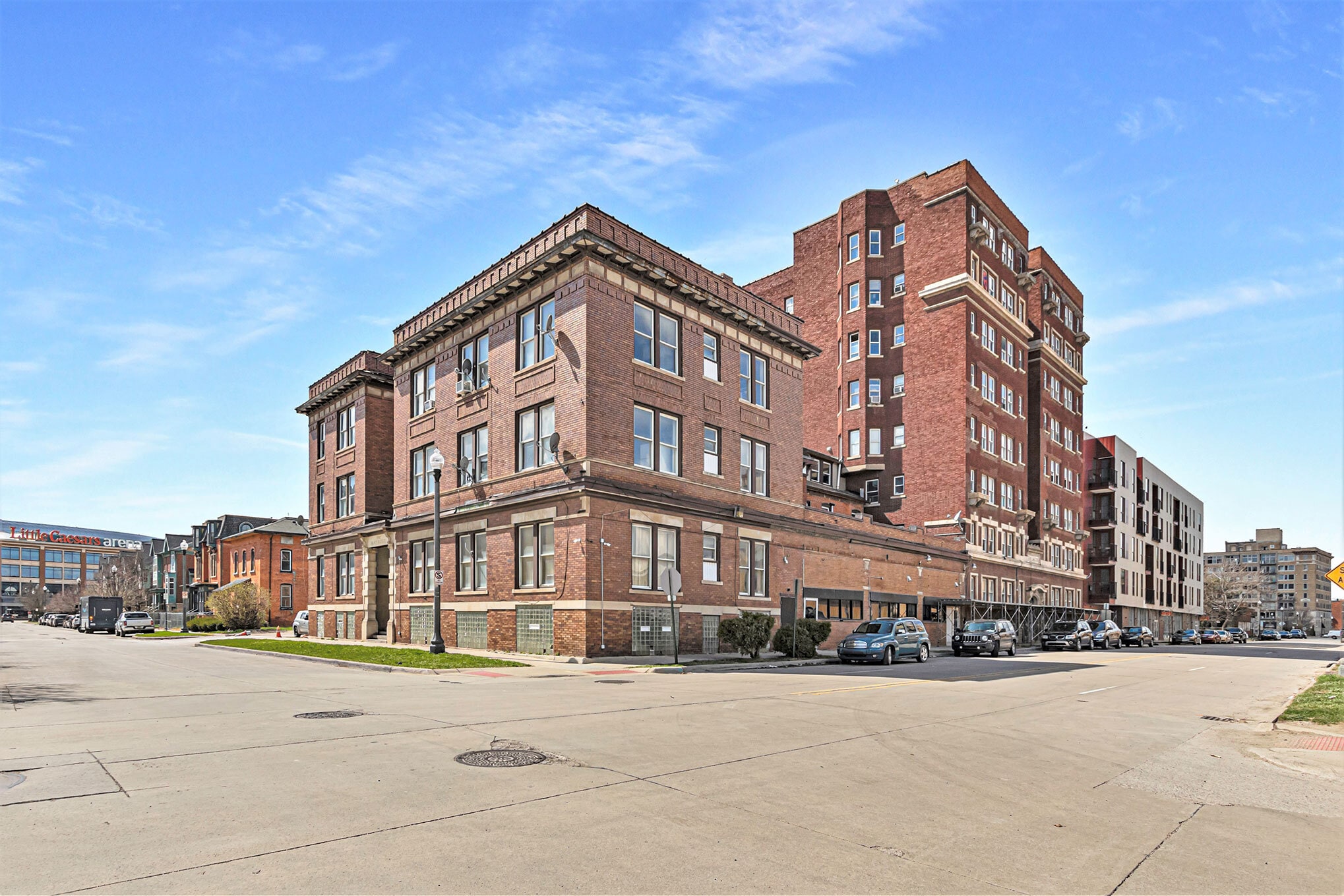 2627 John R St, Detroit, MI 48201 - John R Apartments | LoopNet