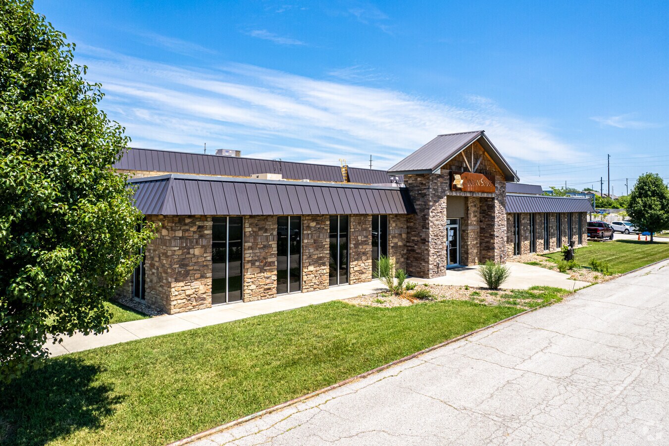 550 E 56 Hwy, Olathe, KS 66061 | LoopNet