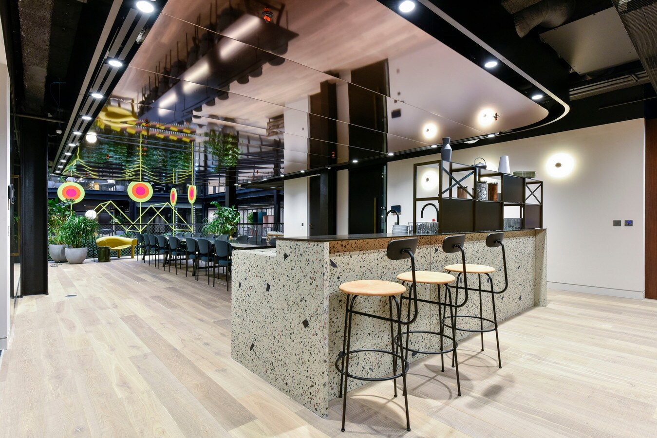 1 Finsbury Av, London, EC2M 2PF - 1FA | LoopNet