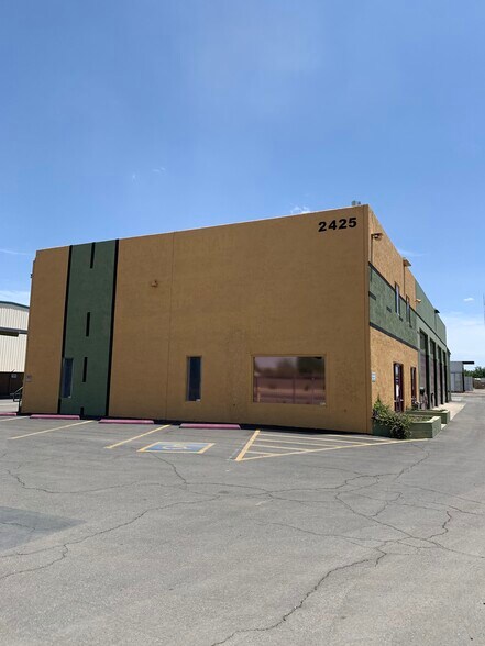 2425 W Curtis Rd, Tucson, AZ 85705 | LoopNet