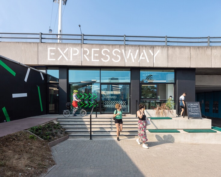 1 Dock Rd, London, E16 1AH - Expressway | LoopNet