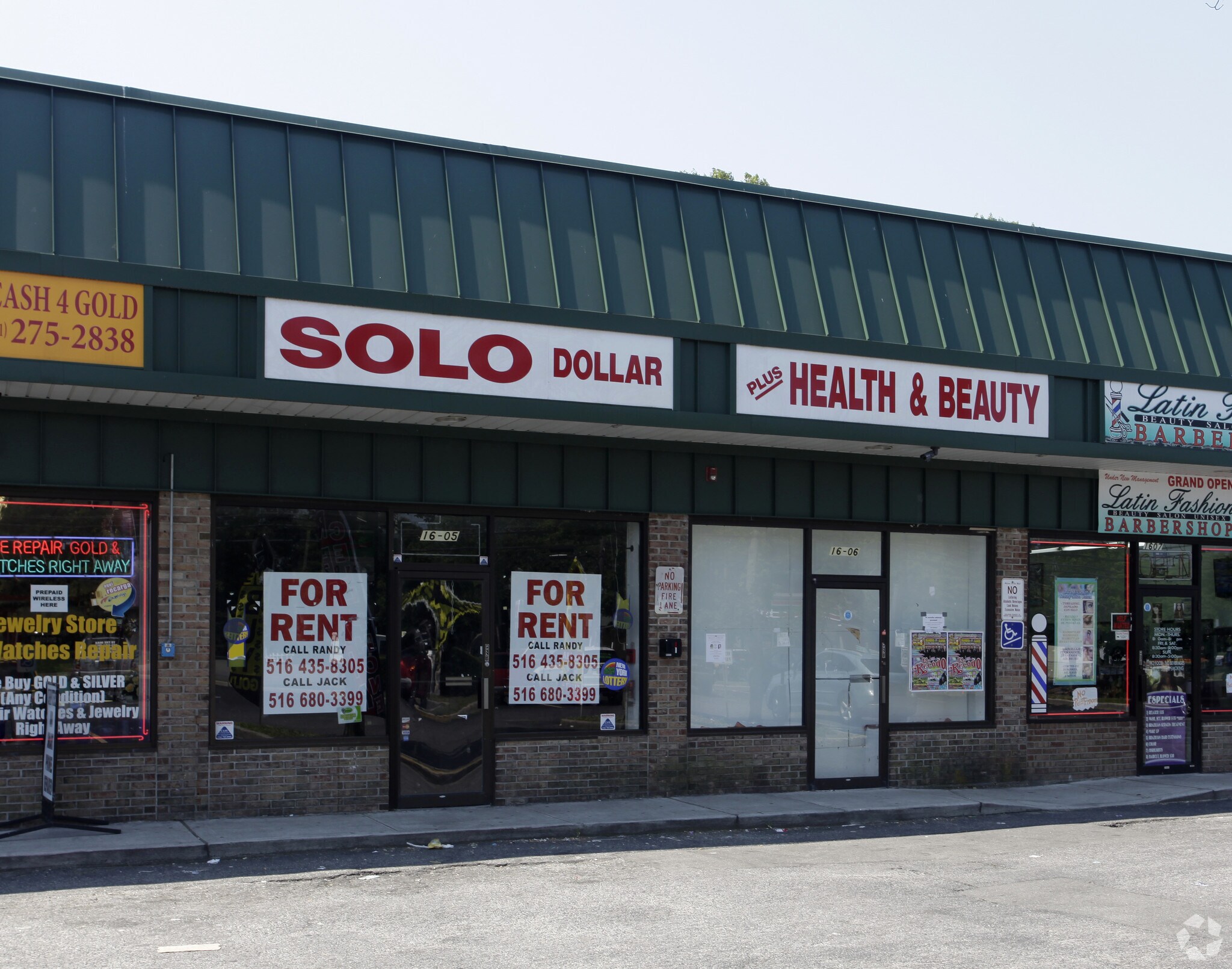 16 Middle Country Rd, Coram, NY 11727 - Retail for Sale | LoopNet