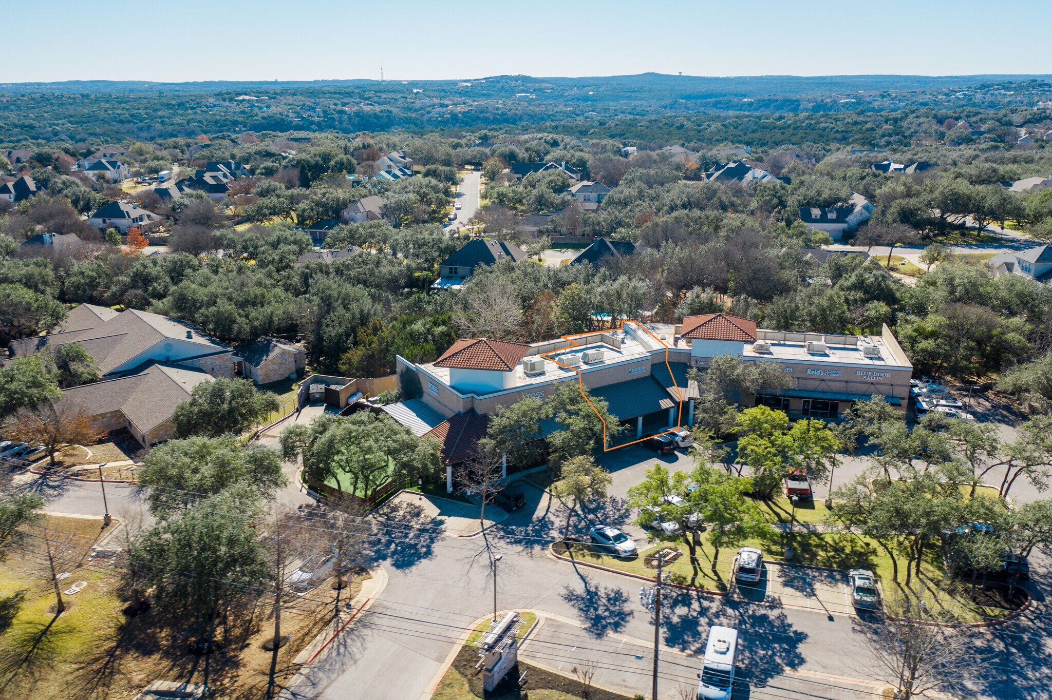 11905 Bee Caves Rd, Austin, TX 78738 - Village Oaks | LoopNet