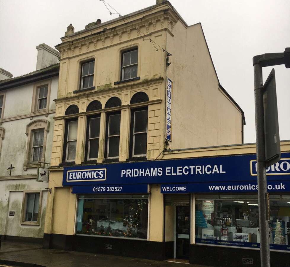 14 Fore St, Callington, PL17 7AA | LoopNet