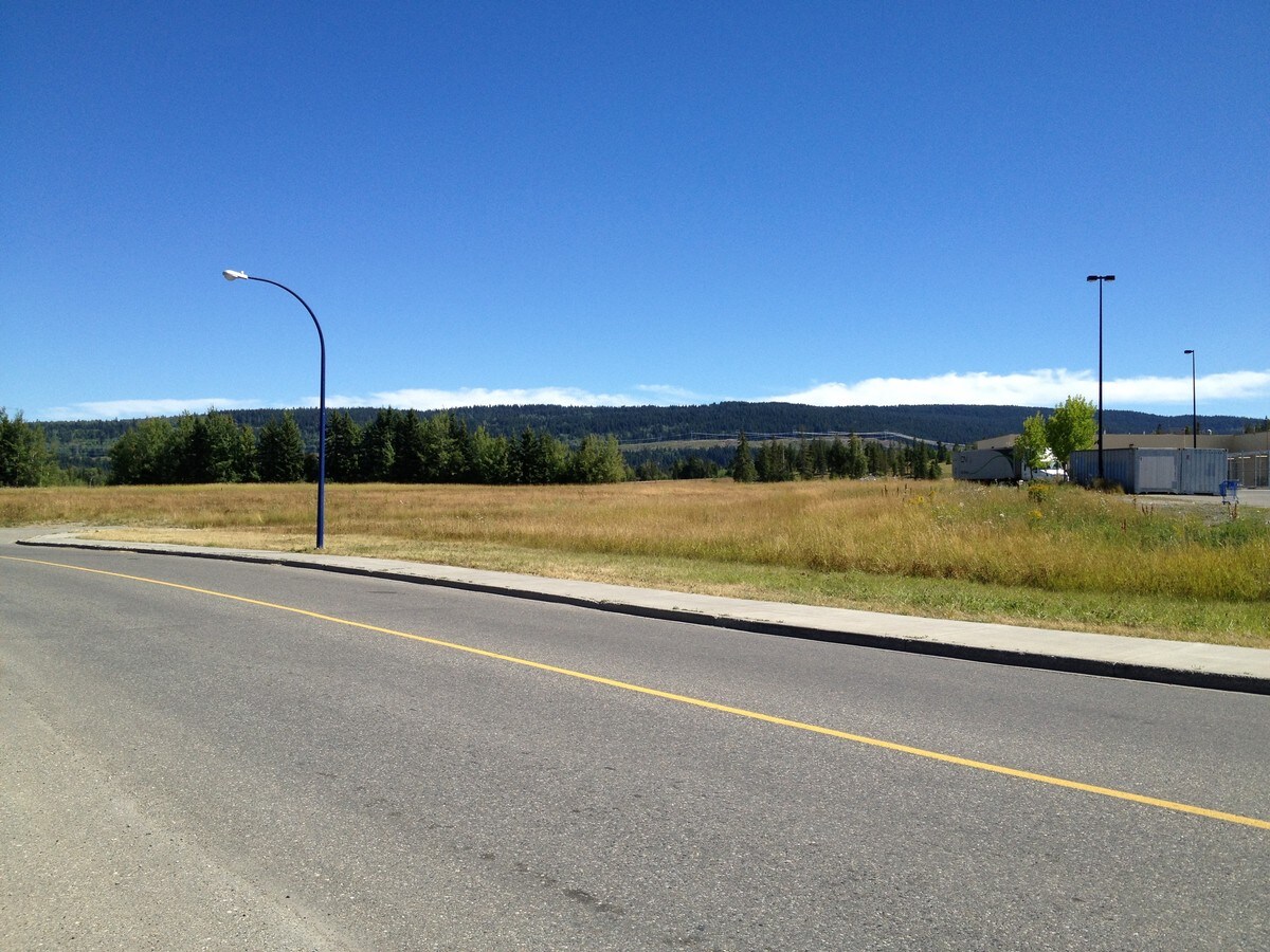 204822 Rita Rd, Quesnel, BC V2J 0C2 | LoopNet