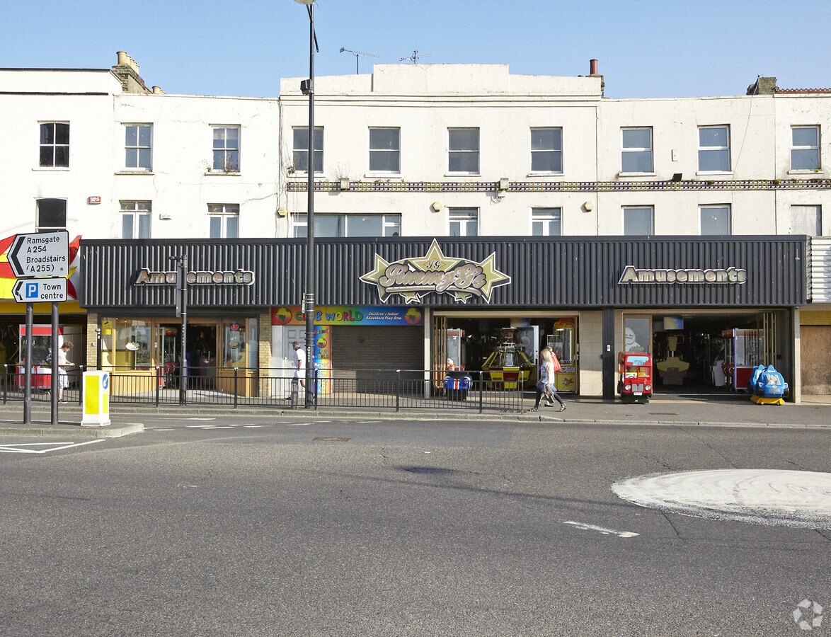 18-21 Marines Ter, Margate, CT9 1XJ | LoopNet