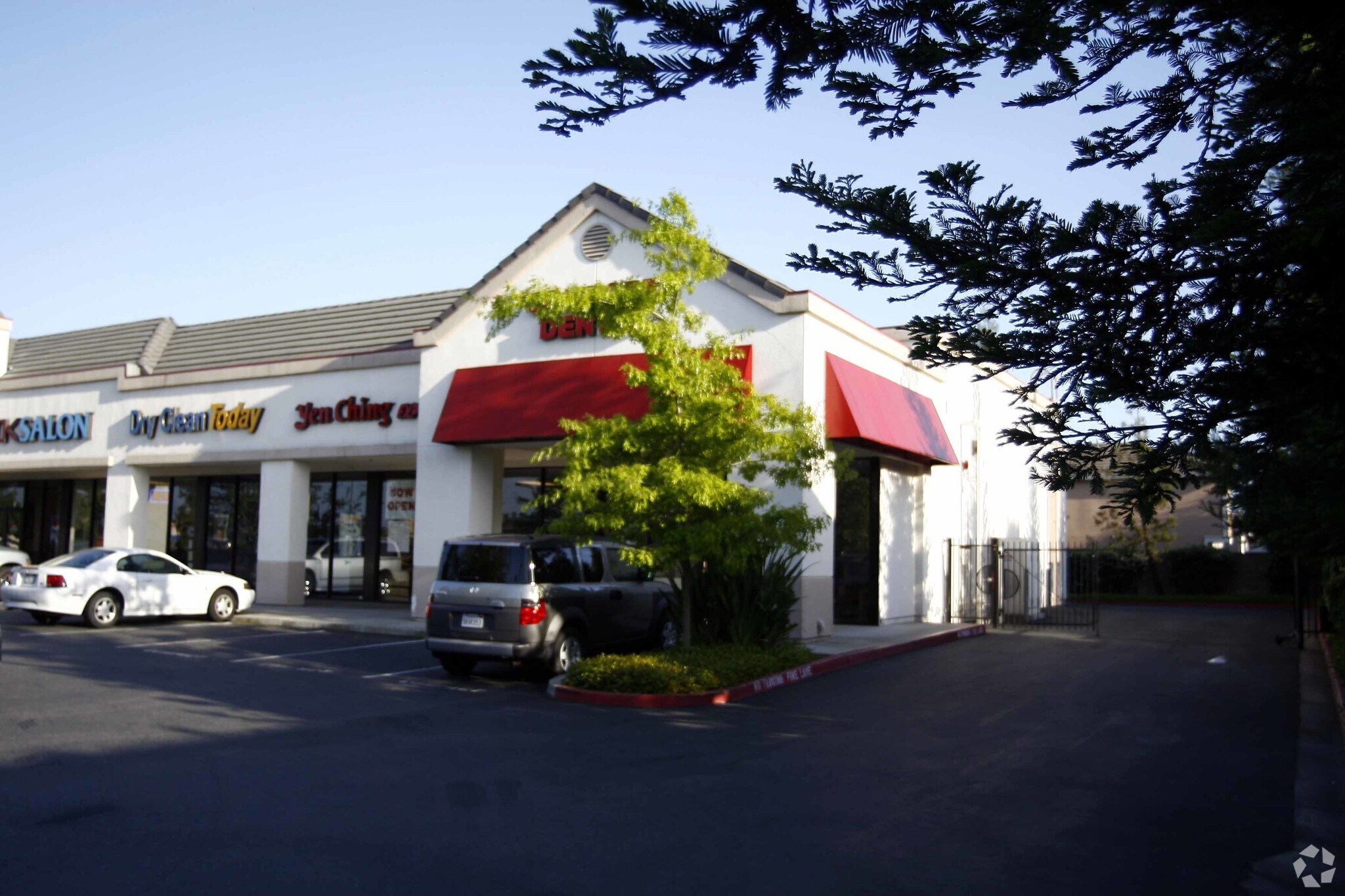 4720 Laguna Blvd, Elk Grove, CA 95758 - Laguna Corners | LoopNet