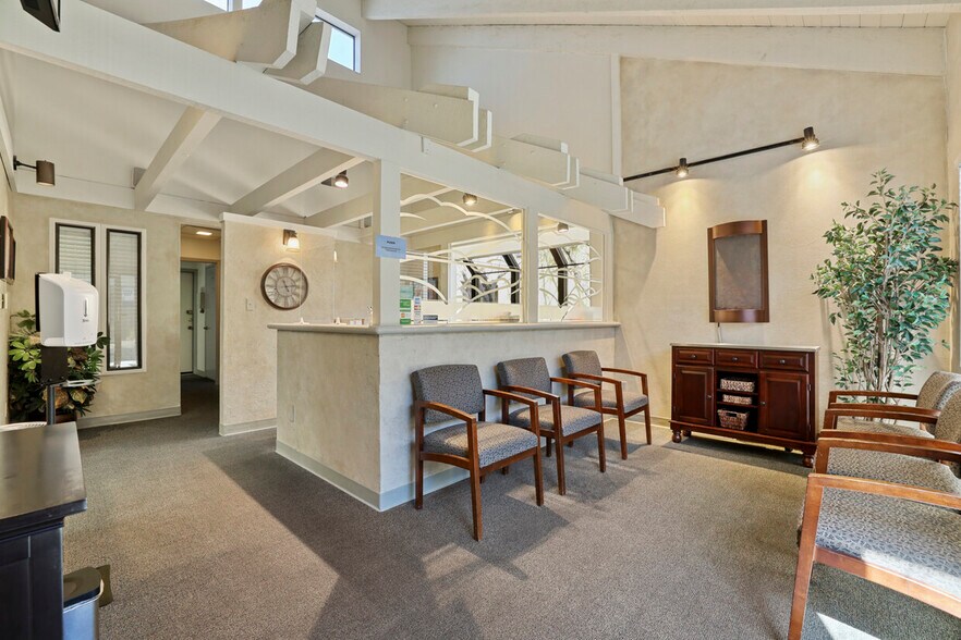 1130 Coffee Rd, Modesto, CA 95350 | LoopNet