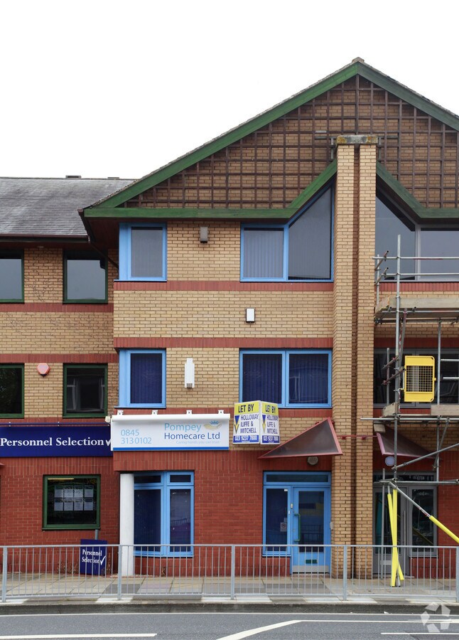 308-314 Commercial Rd, Portsmouth, HAM PO1 4BL | LoopNet